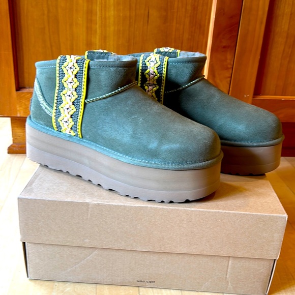 UGG | Shoes | Ugg Ultra Mini Platform Size 9 Limited Edition Braided ...